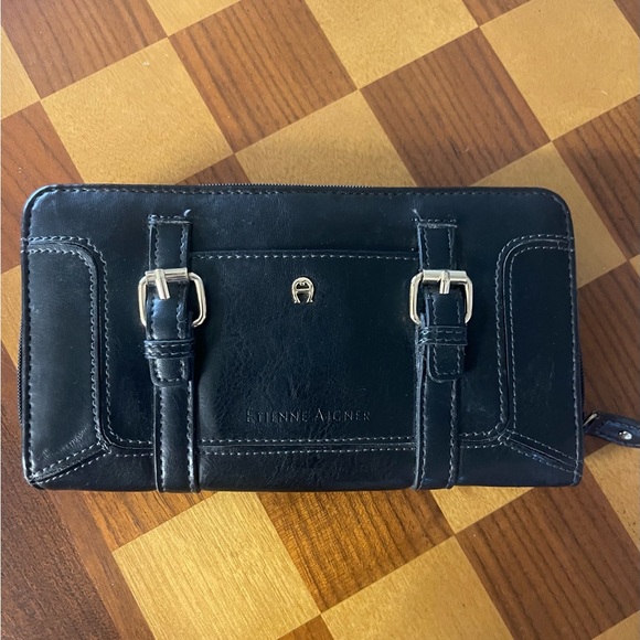 Etienne Aigner | Bags | Etienne Aigner Black Leather Womens Wallet ...